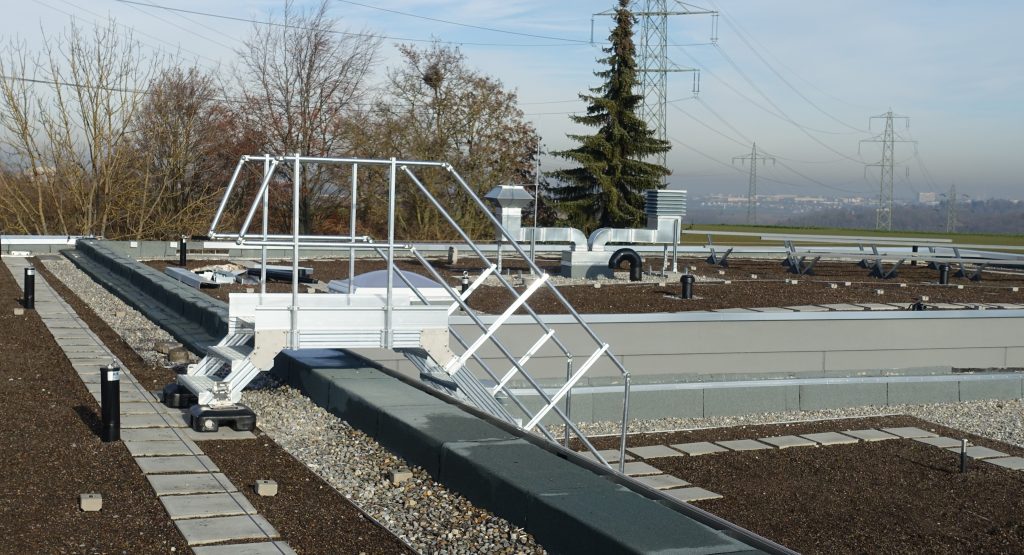 ROOFCROSS Roof crossovers from Solid-C